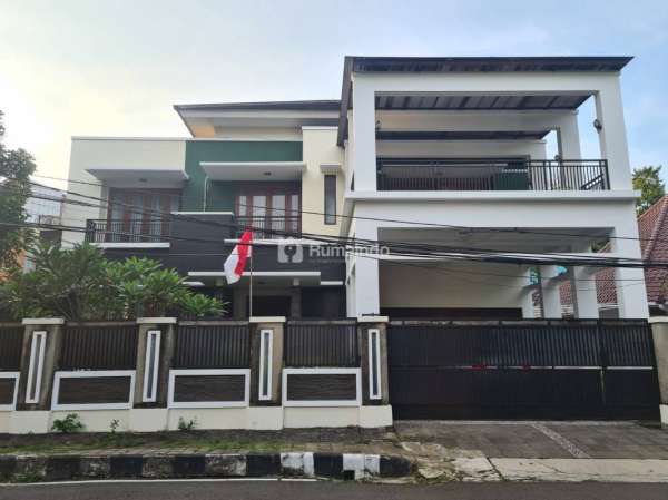 DIJUAL RUMAH SIAP HUNI DI JL.MENDUT,MENTENG - Rumaindo