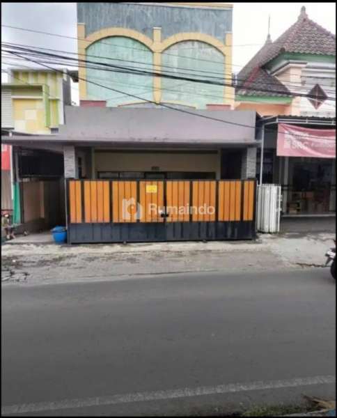 Ruko strategis area kampus dan bisnis di Suhat Malang - Rumaindo