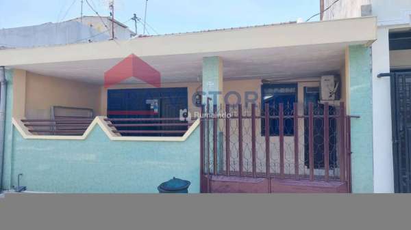 Rumah Jual Lokasi Depan Lapangan Parkir Bersama Akses Jalan Mobil ...